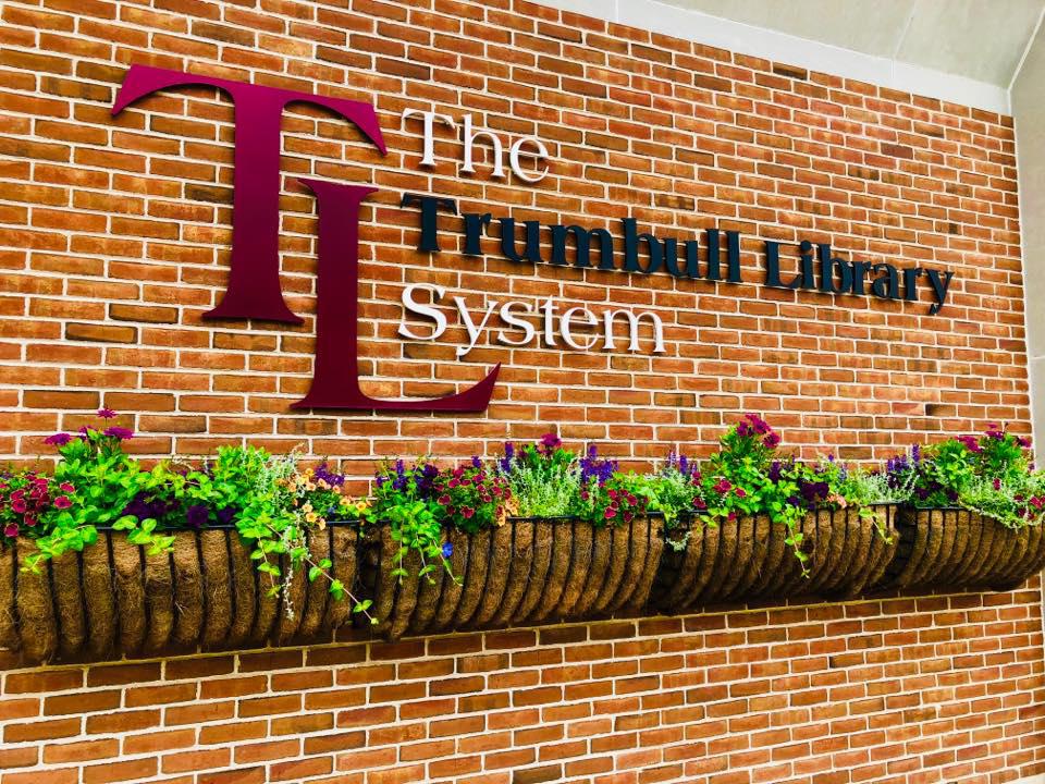 Trumbull community news: Craft fair, knitting tutorial and more