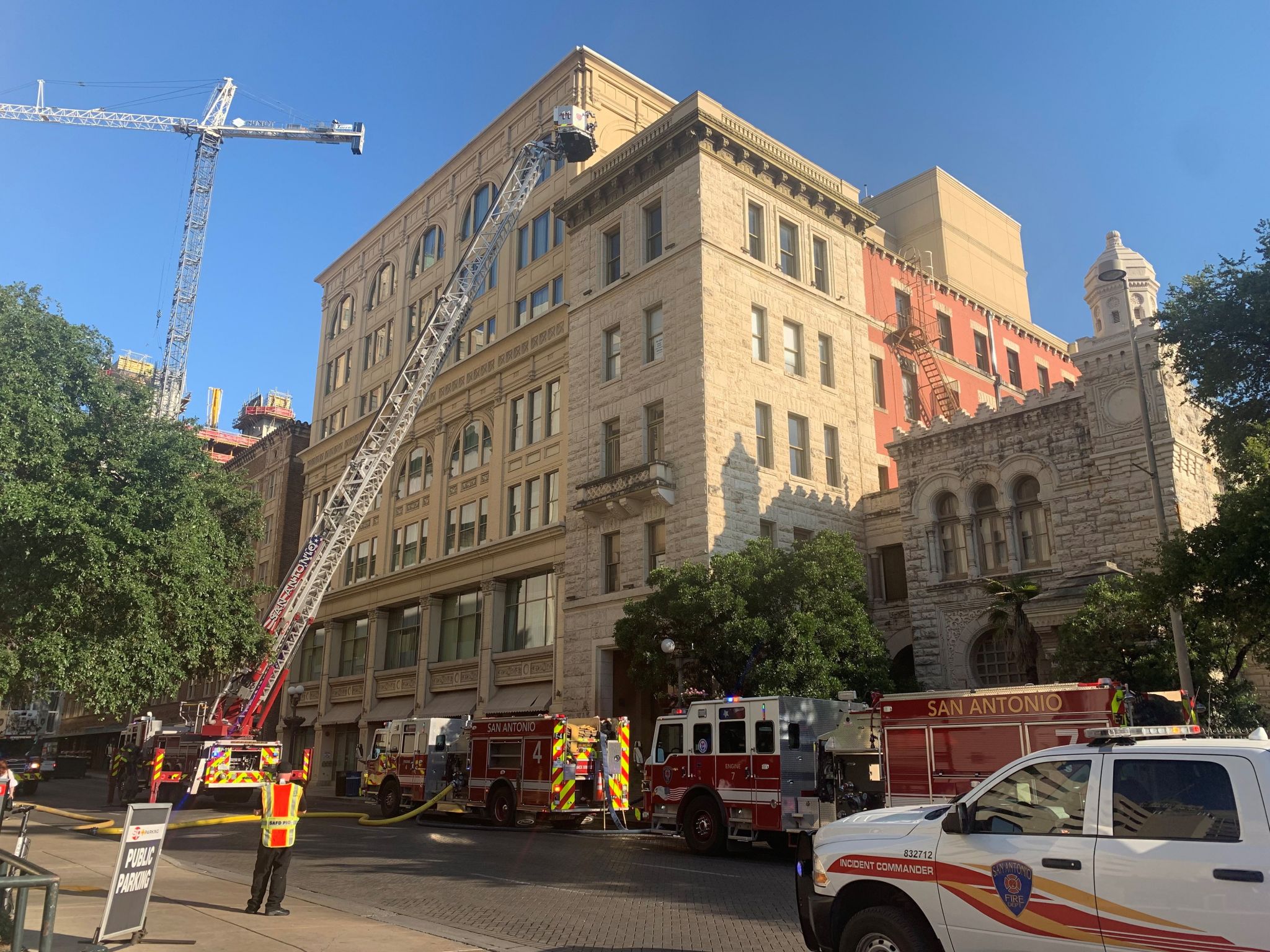 30+ SAFD units battle smoke at downtown hotel after morning fire