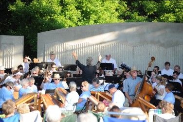 Special guests heat up summer concert