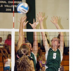 Pine River volleyball sweeps quad match
