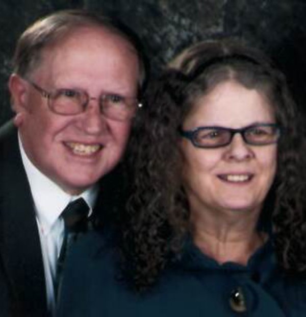 Couple marks 50th anniversary