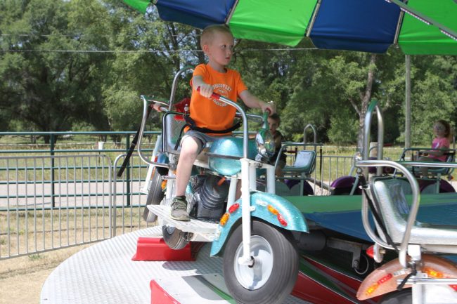 Families have fun at the fair