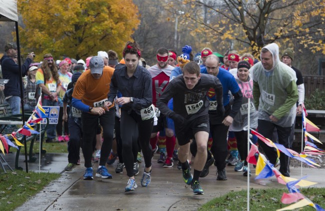 Skeleton Skurry benefits United Way