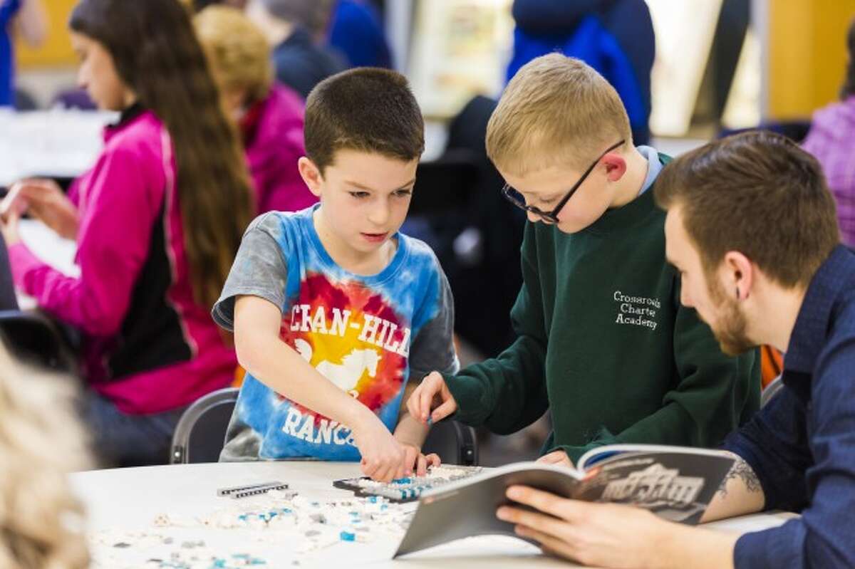 Lego Architecture encourages kids to build, experiment like ...