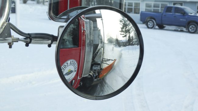 Wright shares experiences with county road crew