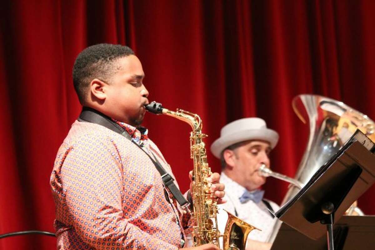 Tuba Bach hosts All-American Ragtime Celebration concert