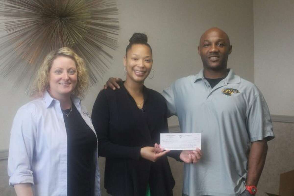 Bank purchases new scoreboard for Baldwin