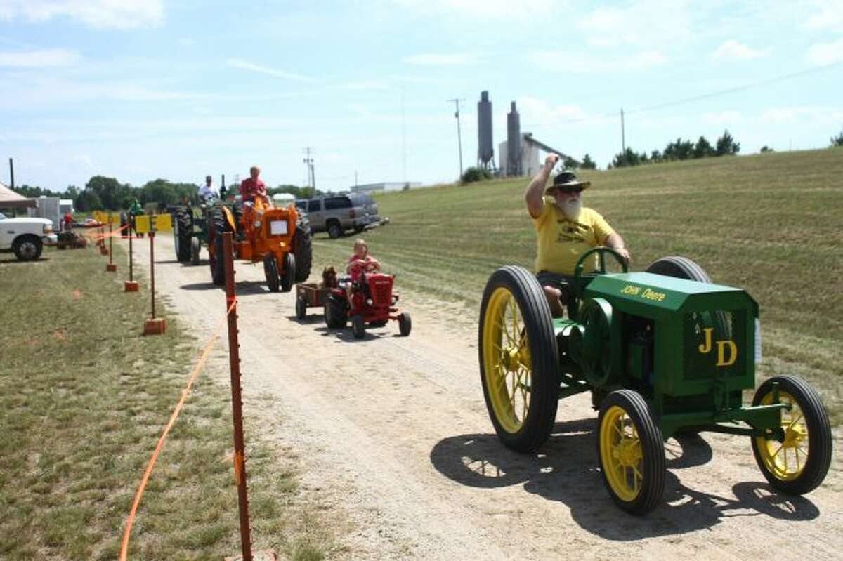 Big Rapids Antique Farm & Power Club annual Tractor Show begins Friday
