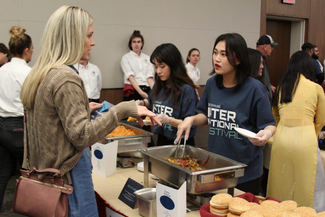 Arizona still unanimous No. 1 in AP Top 25 poll ahead of showdown with ...