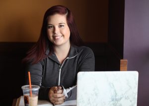 WHAT ARE YOU READING? Kelly Hodges