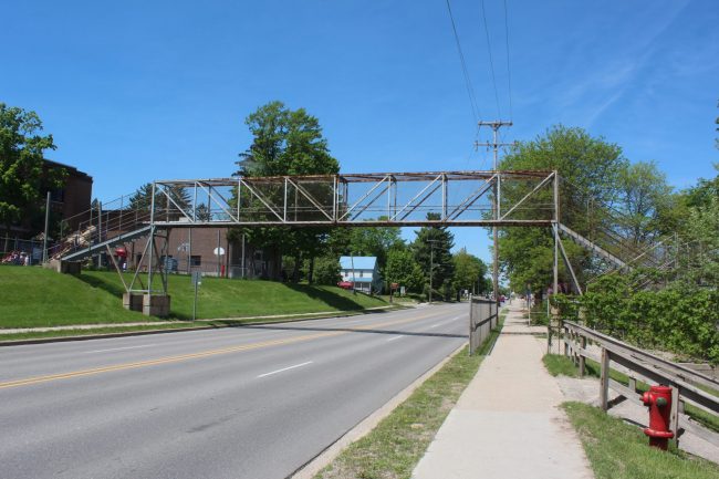 City, CCA officials approve removal of walk bridge