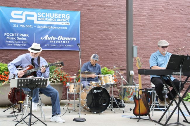 Randy Groves Trio performs