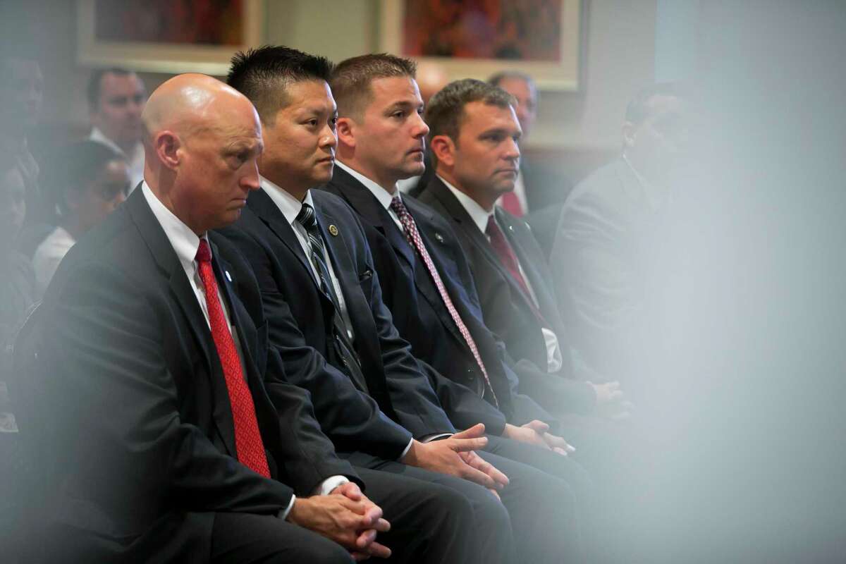 Houston FBI agents who rescued 150 people awarded for “extraordinary ...