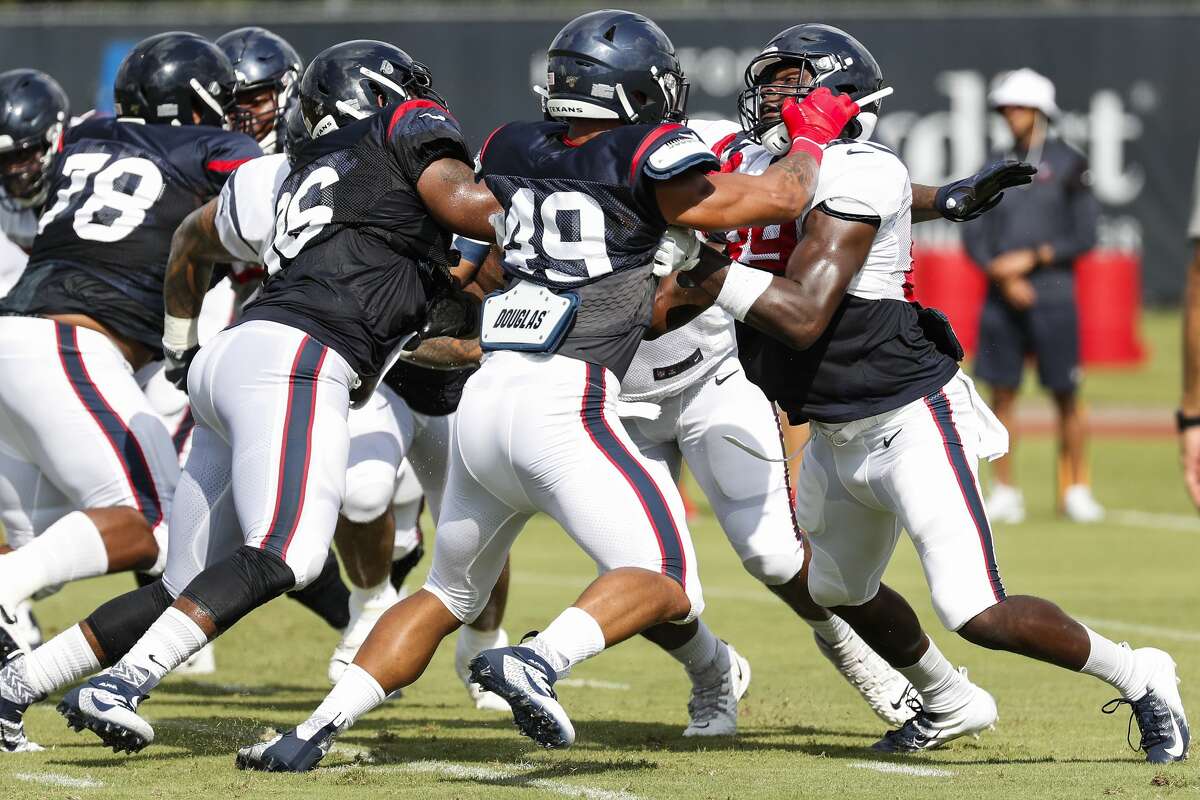 Texans impressed with rookie linebacker Jamal Davis