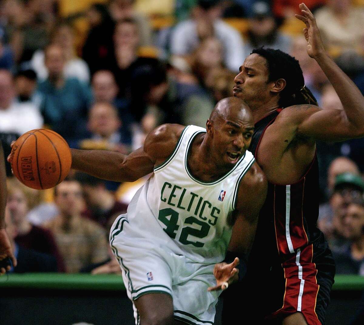 Jeff Jacobs: Grateful for sobriety, Vin Baker is now on a mission to ...