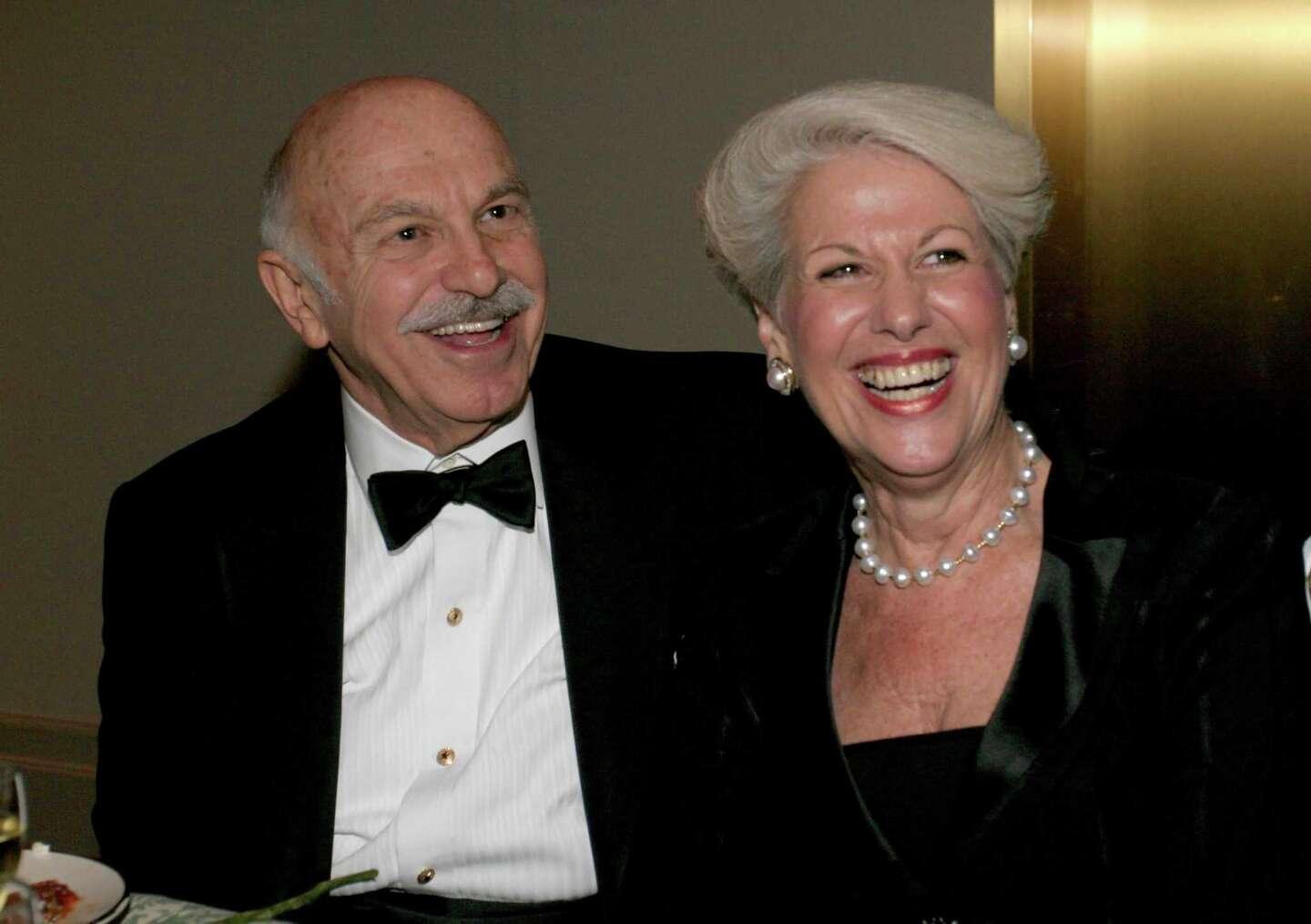Ed Wulfe, famed Houston commercial developer, dies at 85