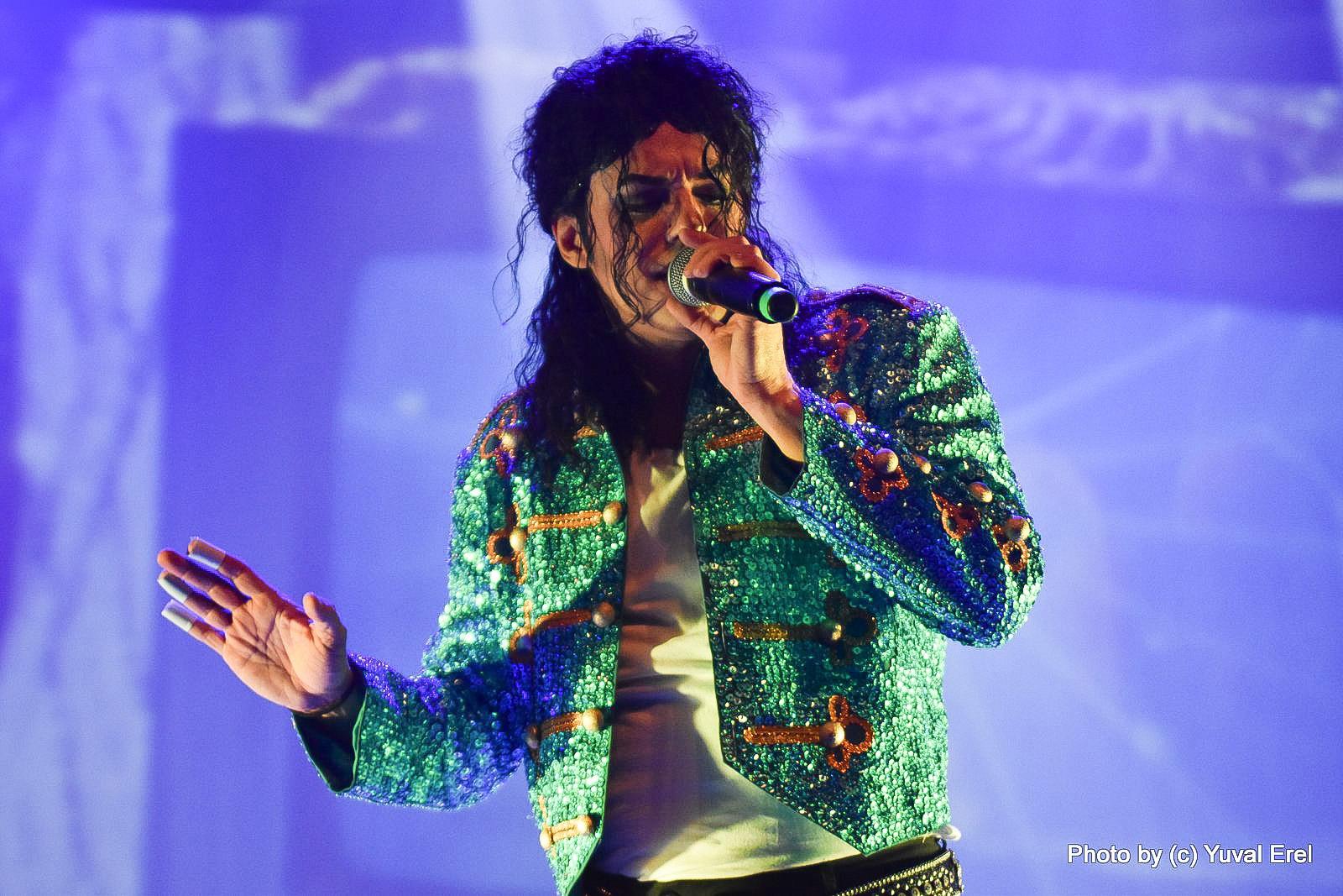 ‘I AM KING: The Michael Jackson Experience’ stars Michael Firestone at ...