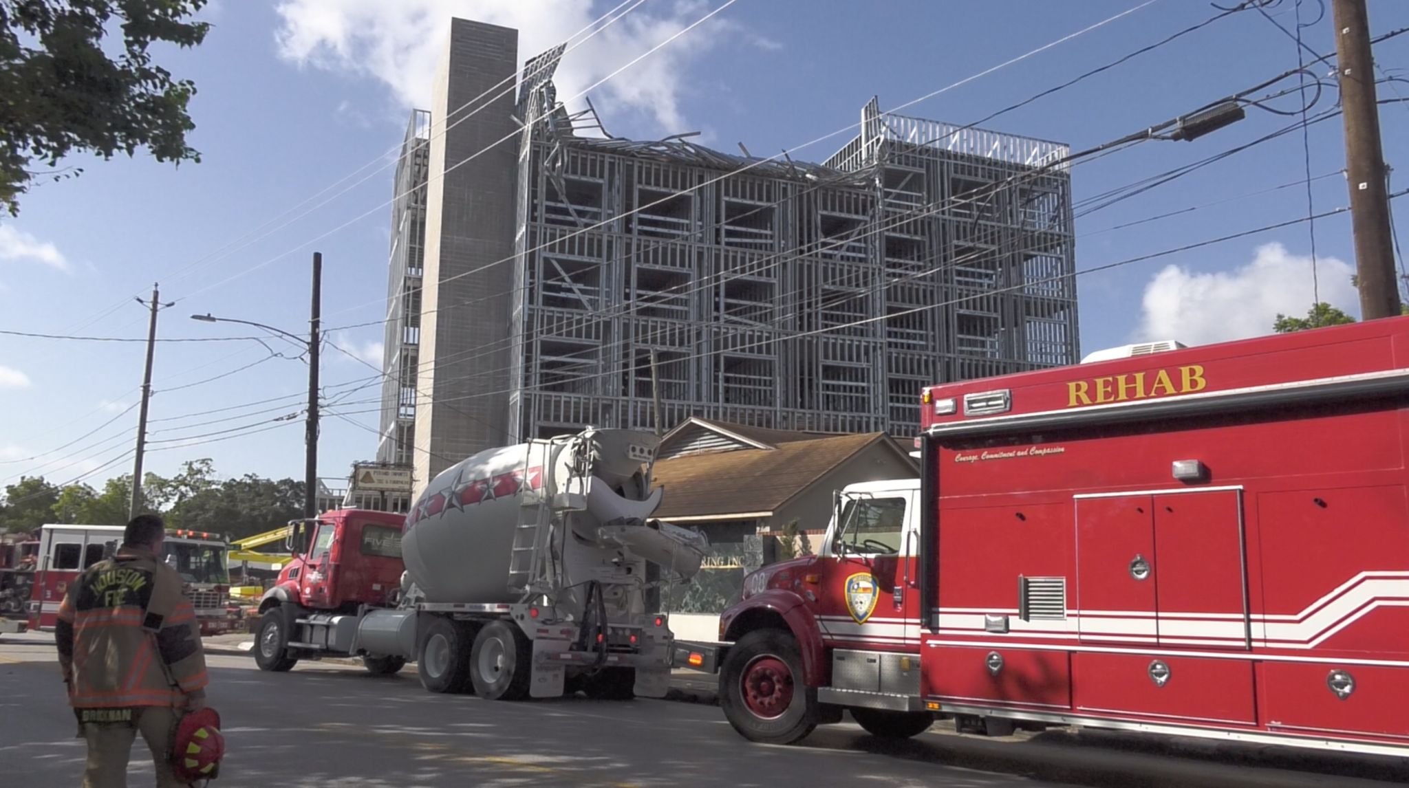 Workers injured in recent high-rise construction collapse suing Holiday ...