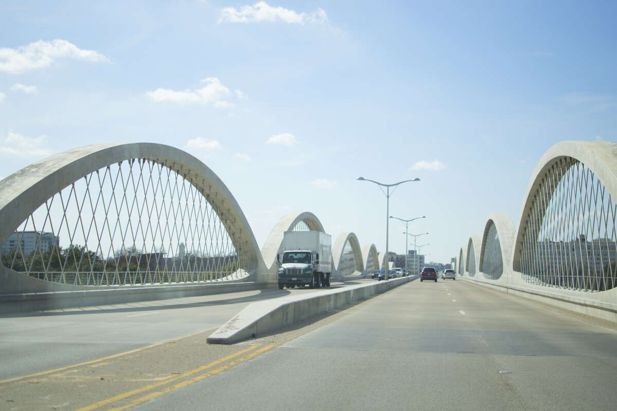 Texas travel guide: Can you identify these famous Texas bridges?