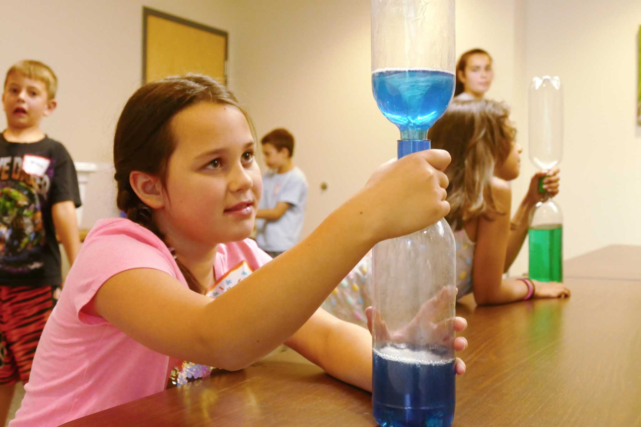 Students shake up tornadoes at ‘Spectacular Science Camp’