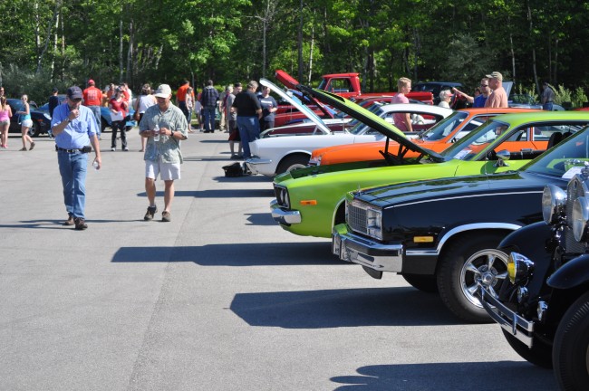 Manistee Ford hosts car show Saturday