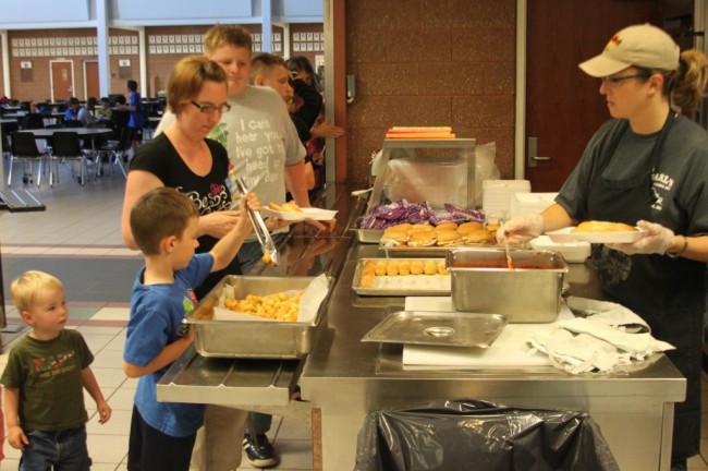 Free summer breakfast/lunch program returns to MAPS on Monday