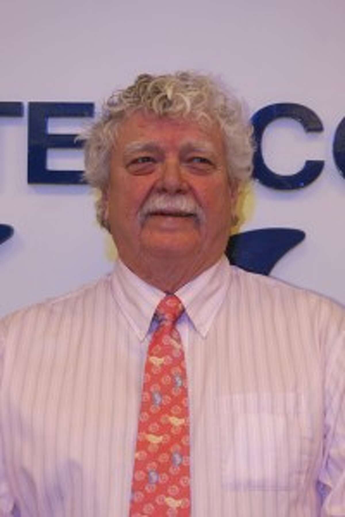 Primary challenge in county's sixth district gives voters an option