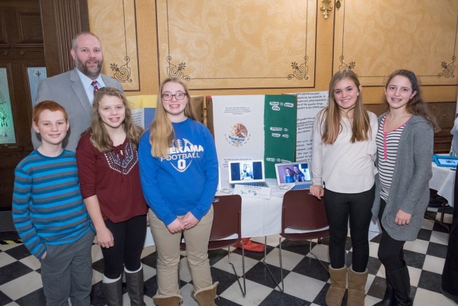 Onekama Consolidated Schools students present technology showcase for ...