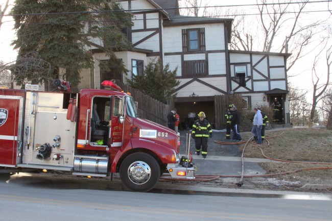 Structure fire quickly extinguished late Wednesday