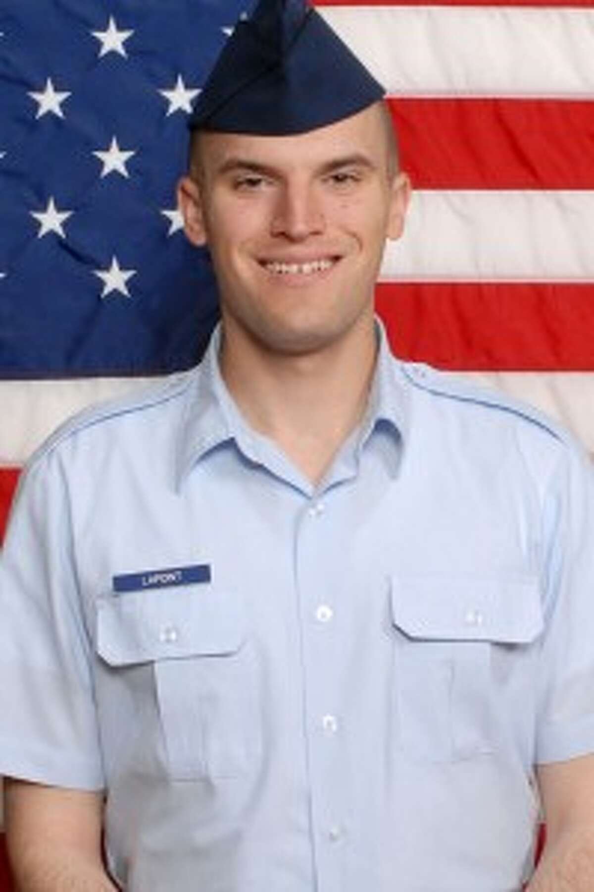 Jordan Lapoint completes basic training