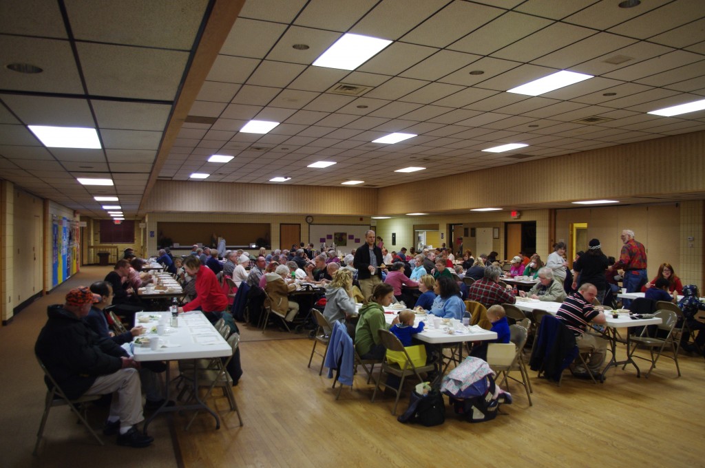 The Community Table: A heapin’ helpin’ of fellowship