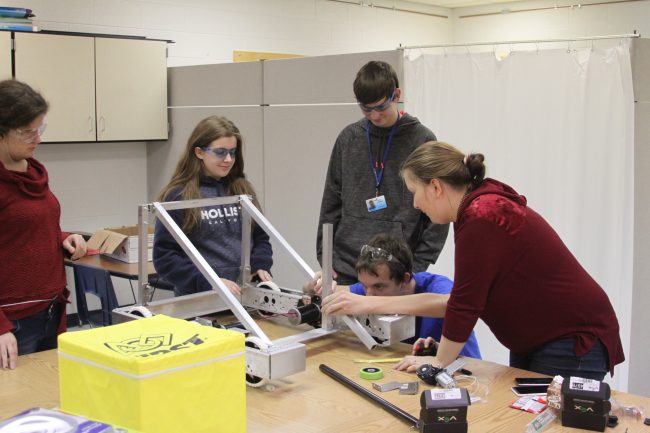 Local schools receive state robotics funds