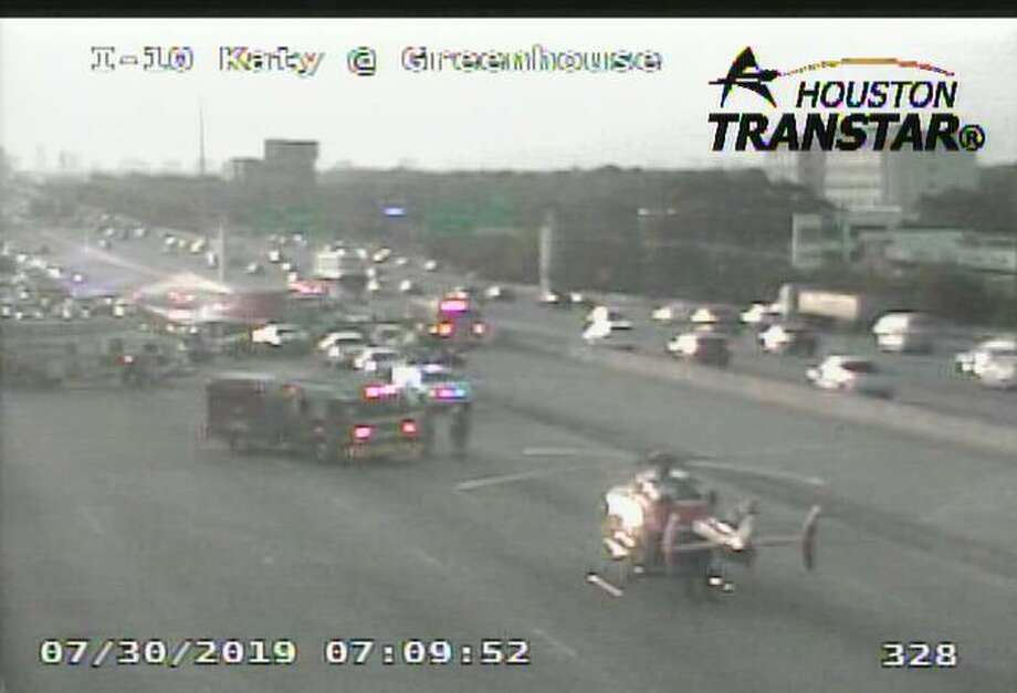 Katy Freeway closes after major crash at Greenhouse - Houston Chronicle