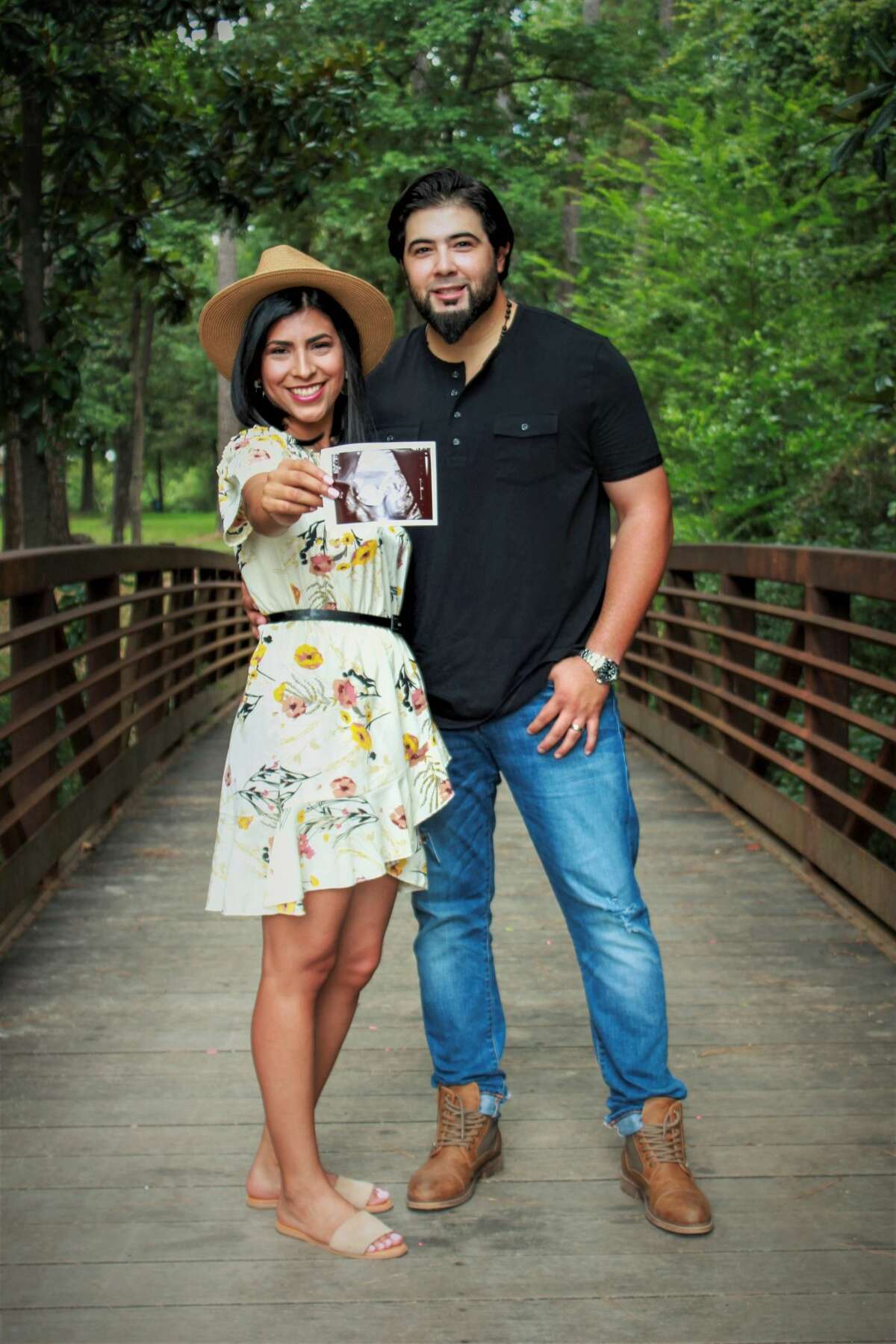 KPRC reporter Cathy Hernandez announces pregnancy