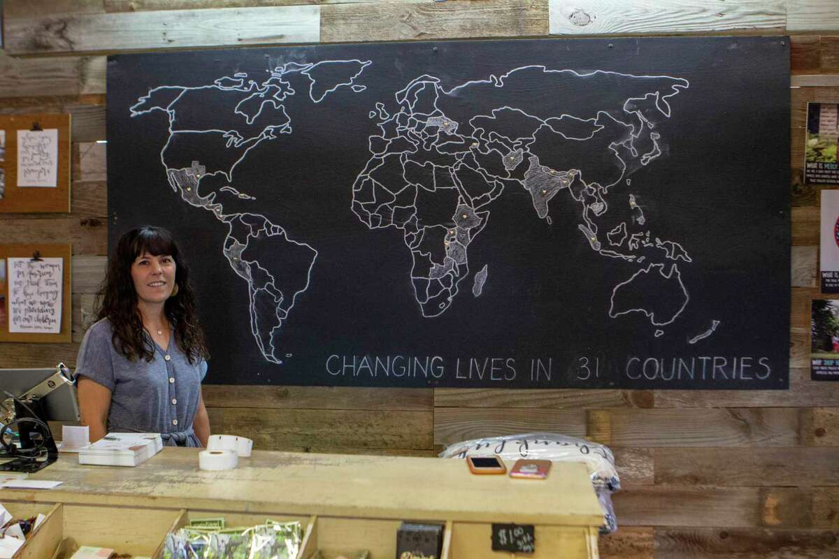 Magnolia nonprofit helps empower women around world