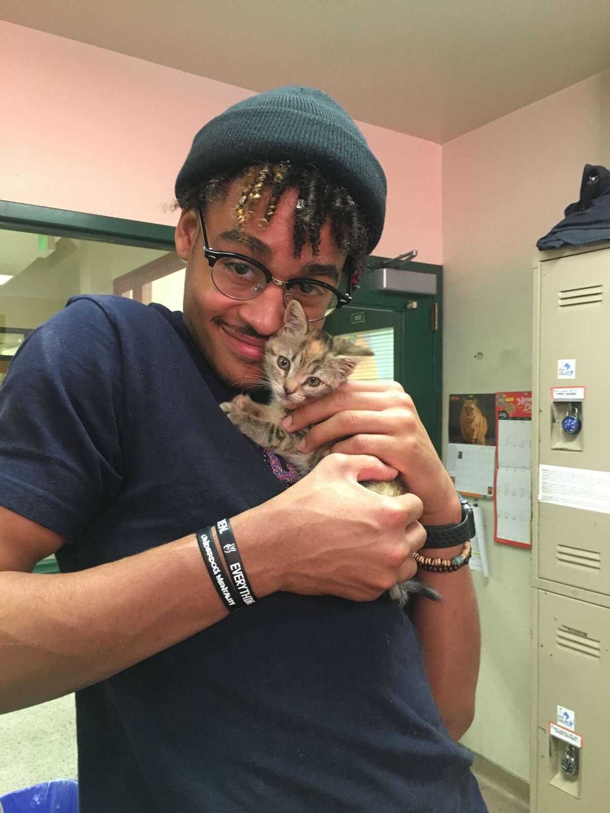 Warriors rookie Jordan Poole adopts brother cats from San Francisco shelter