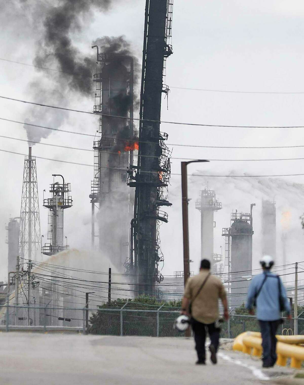 Second worker injured from this week's Baytown Exxon Mobil plant fire ...