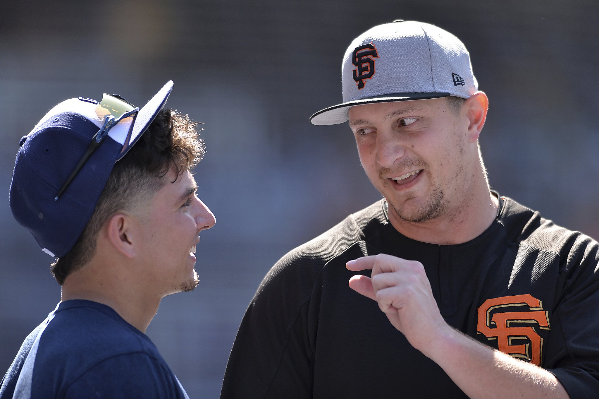 Giants place Alex Dickerson on injured list after MRI exam reveals ...