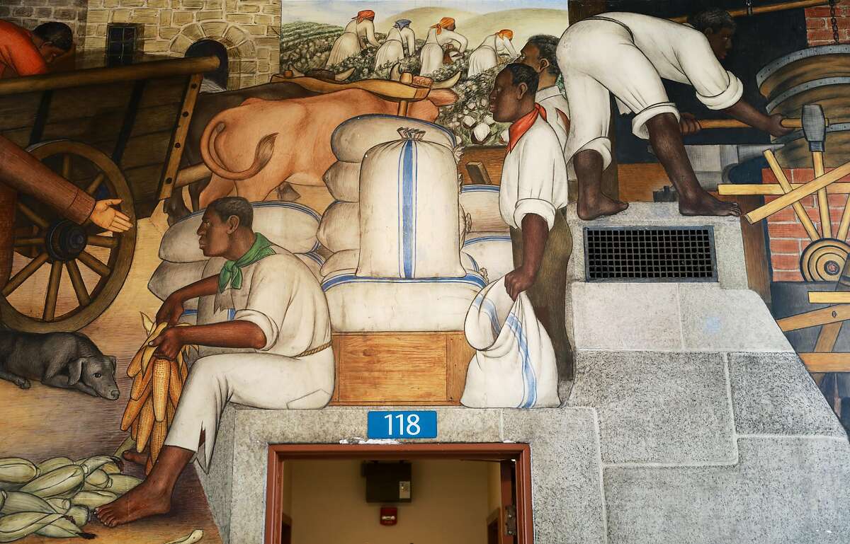Hundreds of people flood SF school to see mural slated for destruction