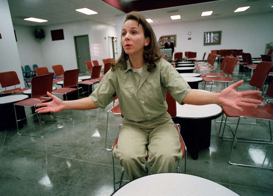 50 years of Houston crime headlines in August - Houston Chronicle