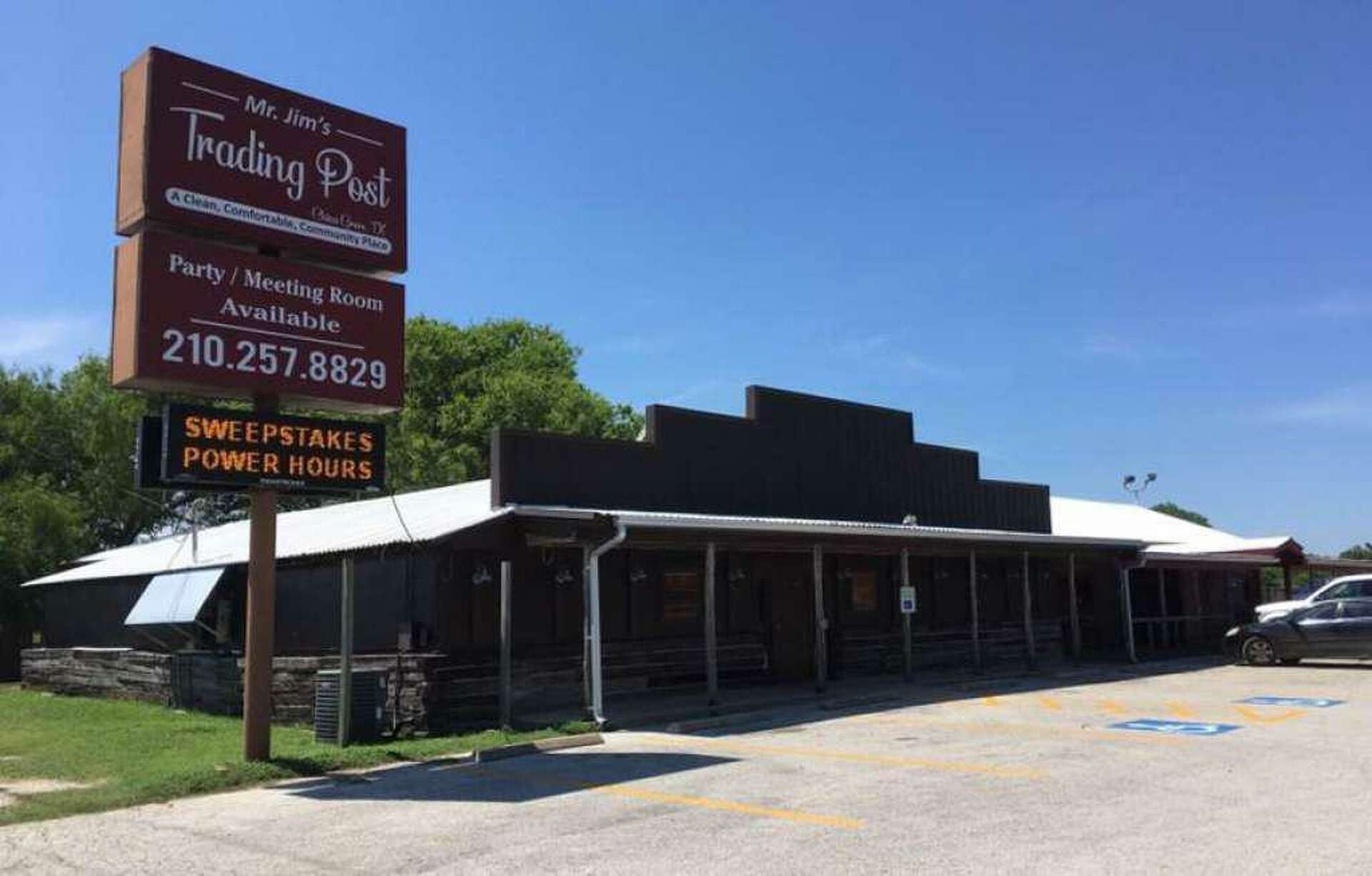 Iconic San Antonio restaurant Earl Abel's sold, will temporarily close