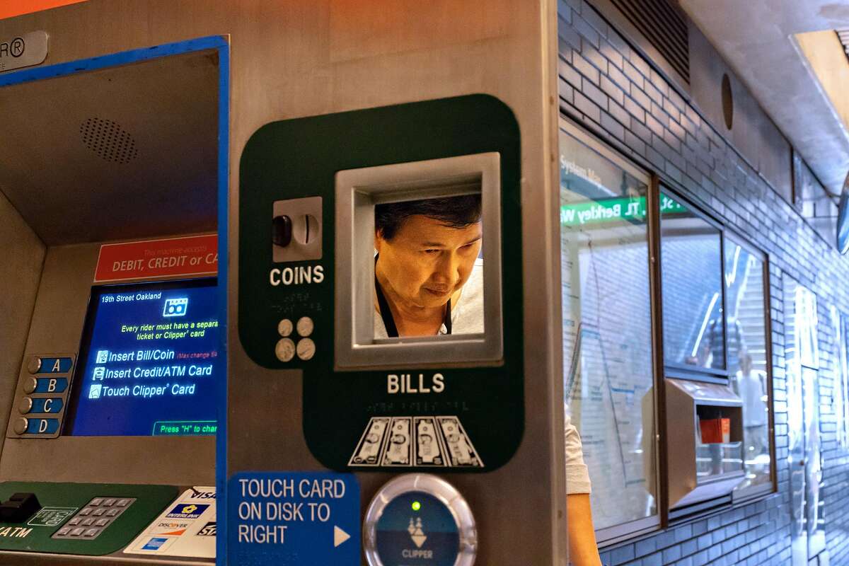 BART to ditch paper tickets at 19th Street Station in Oakland