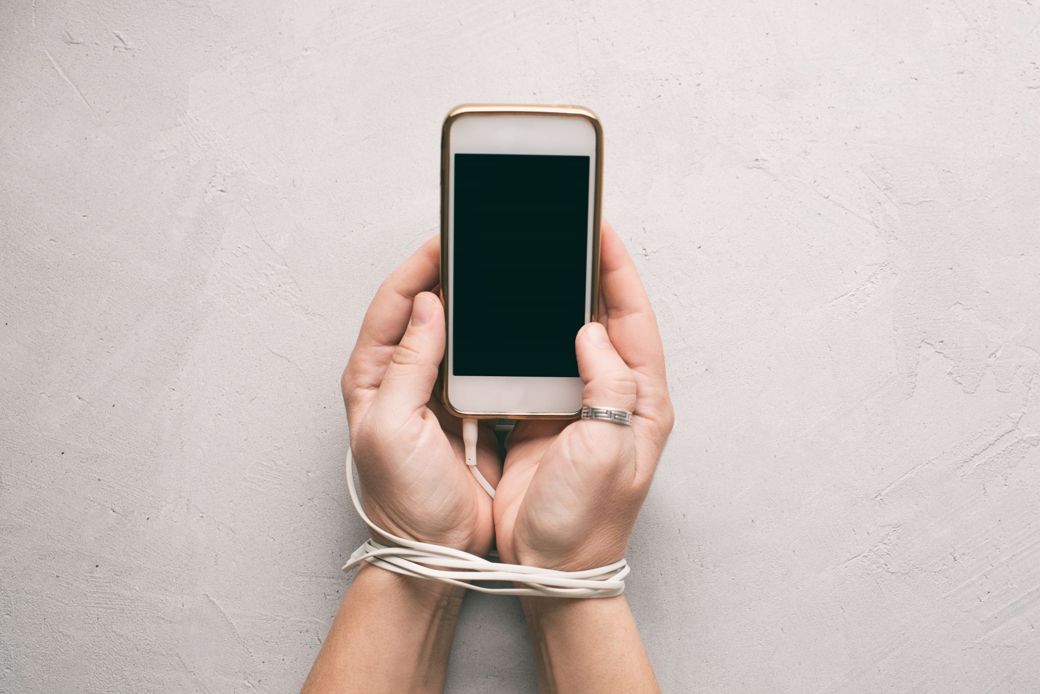 20 ways to get off your phone