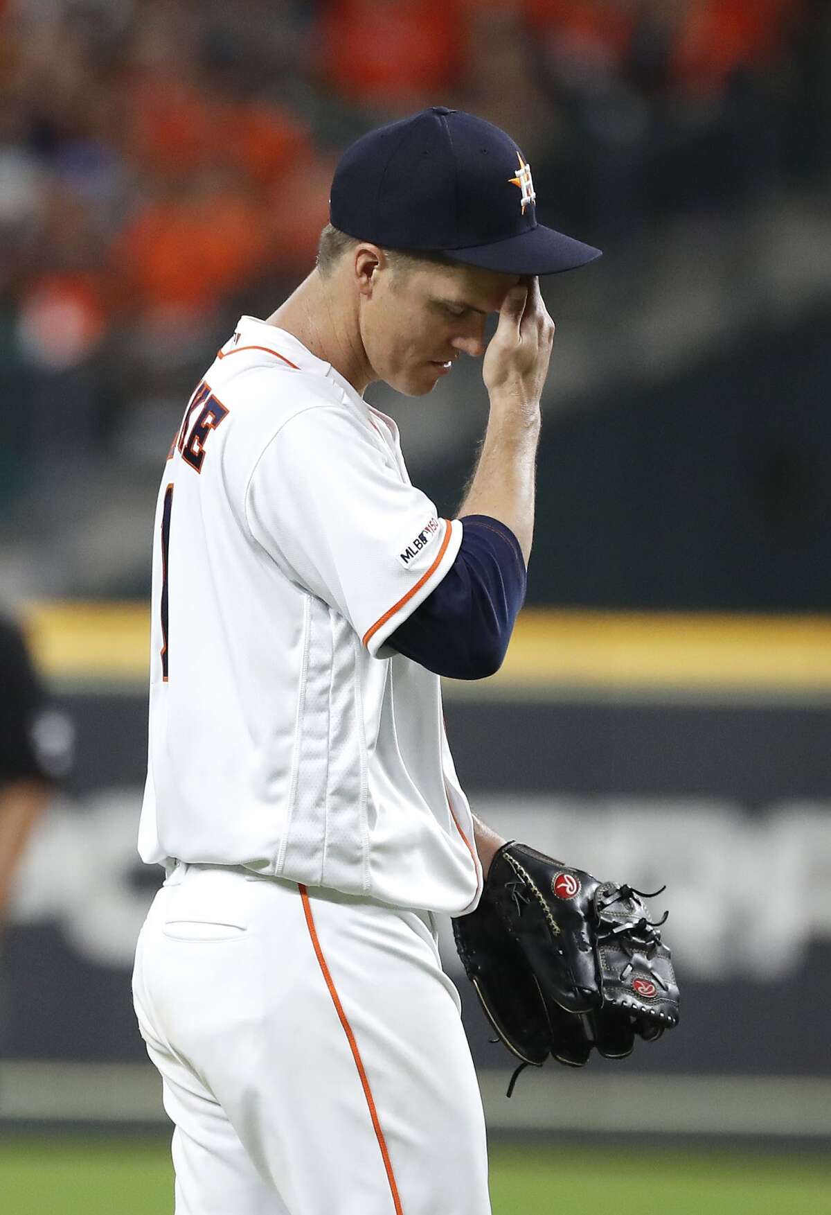 Astros rout Rockies, pick up Zack Greinke in his debut