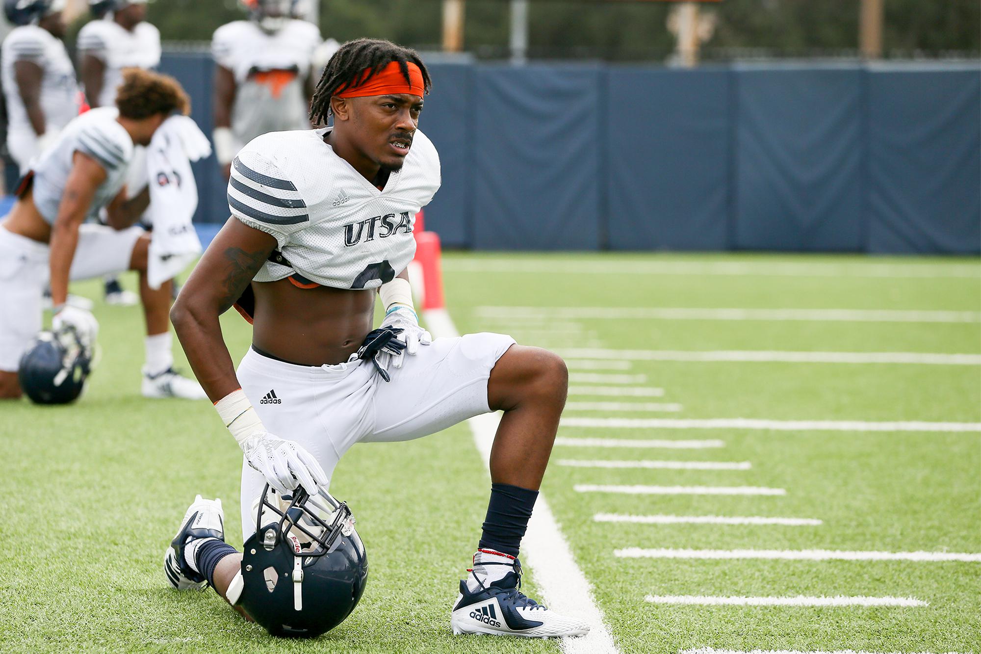 Sheldon ‘Sticks’ Jones brings energy to UTSA wide receivers group