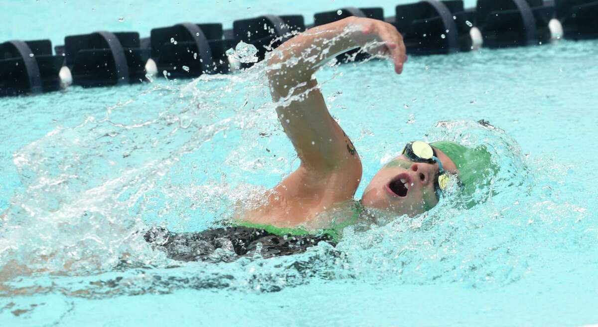 Middlesex swimmers score five wins at FCSL Div. 1 meet