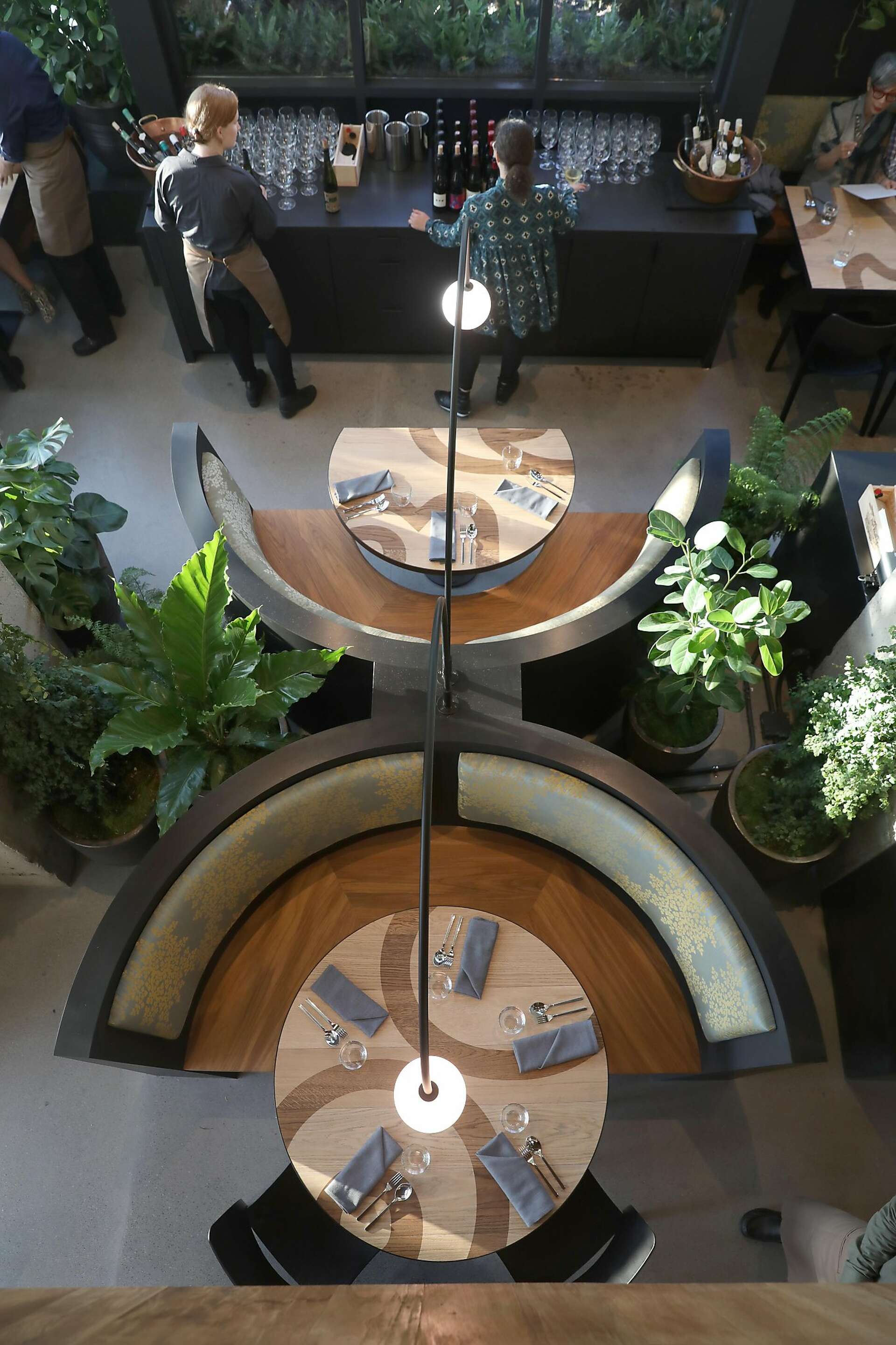 Kin Khao sister restaurant Nari opens in San Francisco with seasonal ...