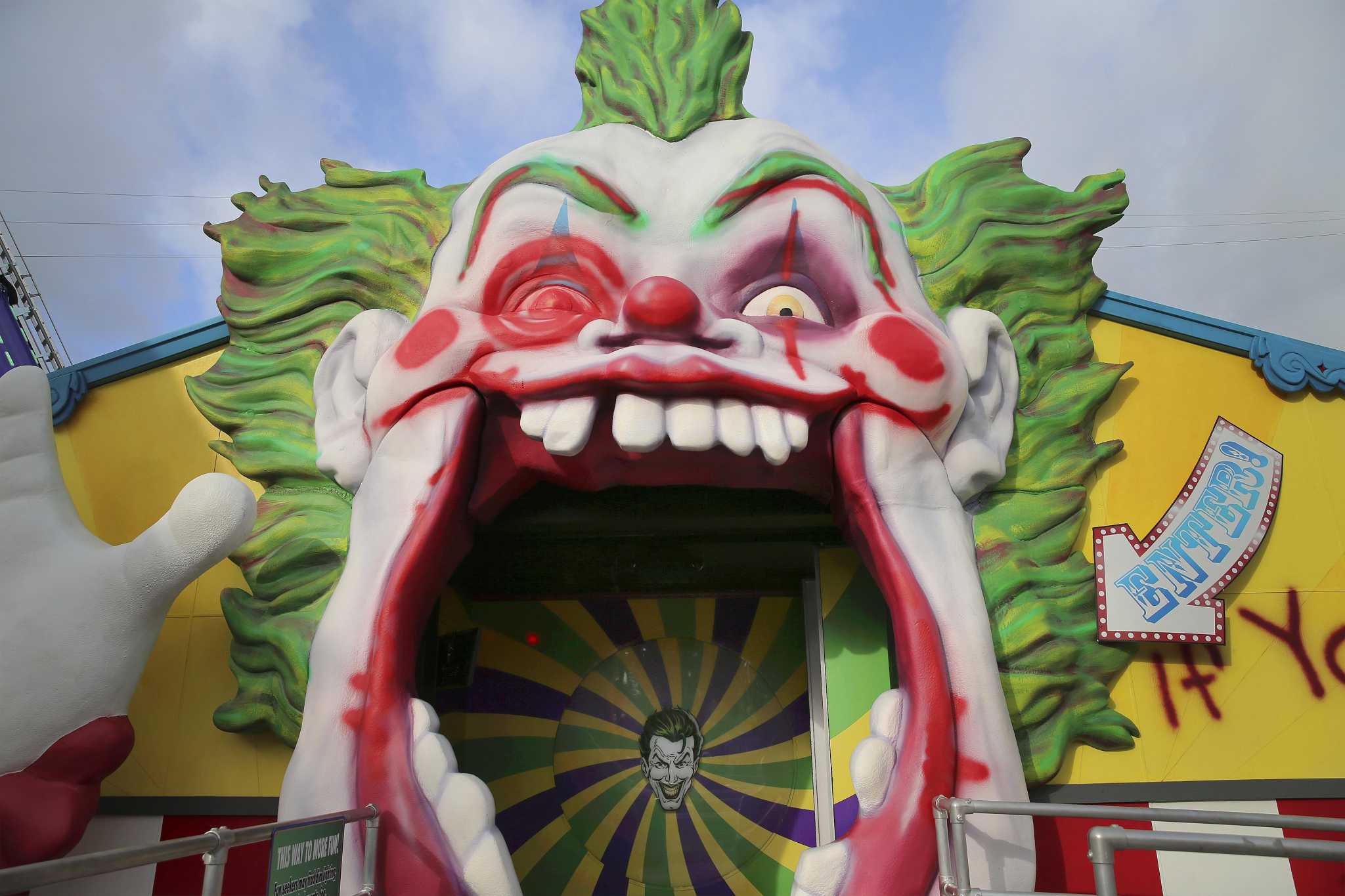 Celebrity Fan Fest says it will host a 'Freaky' 4-weekend show at Six ...