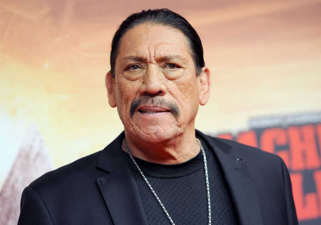 Actor Danny Trejo comes to aid of baby that was trapped in overturned car
