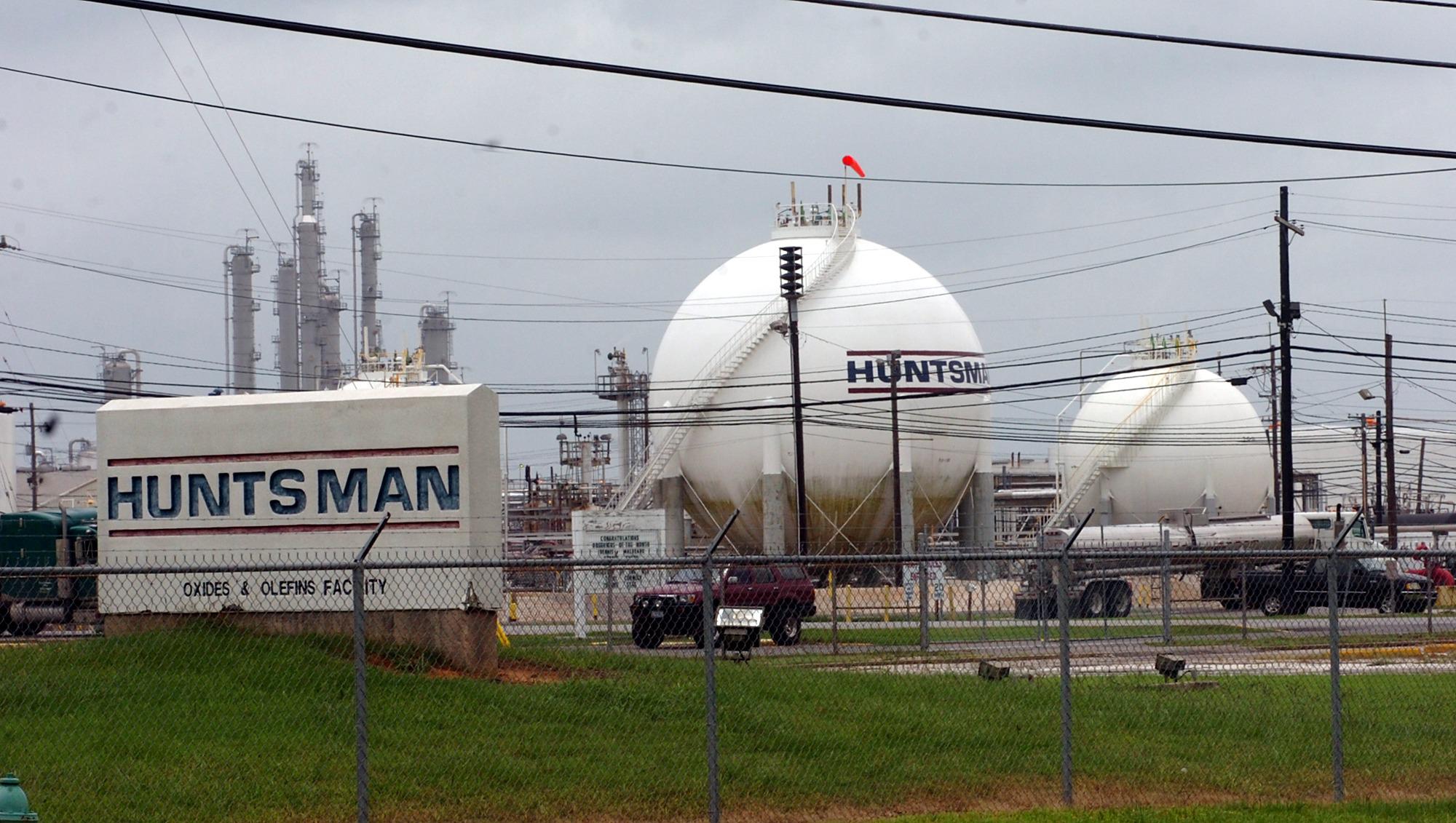 Huntsman announces sale of chemical plants